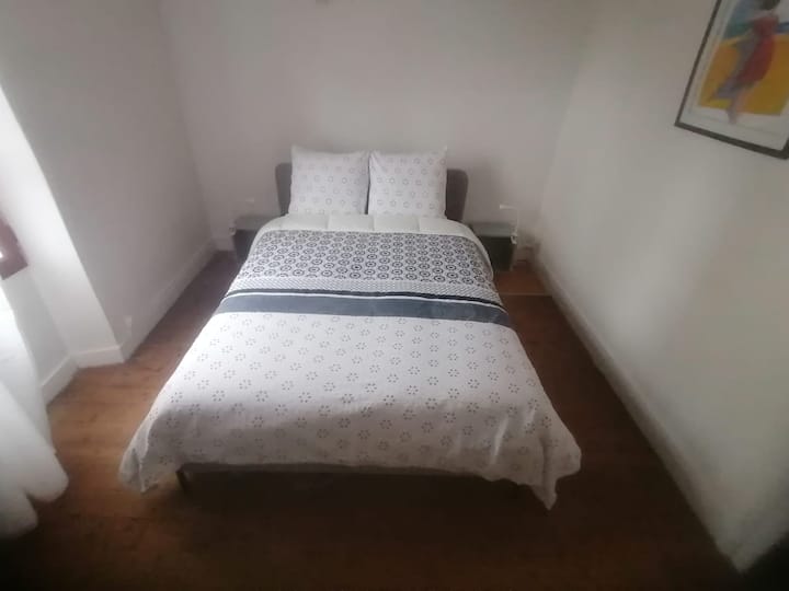 Maison Entre Ville Et Campagne - Amilly