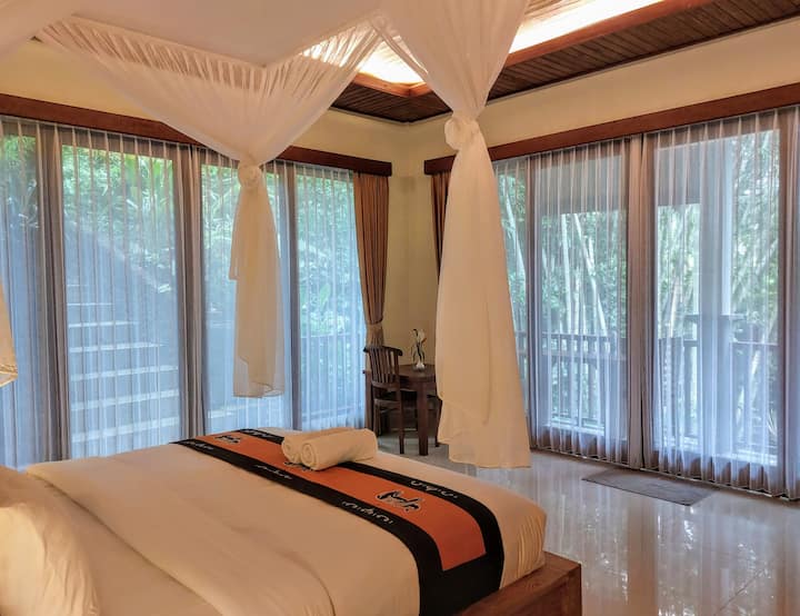 Ubud's Hidden Getaway - Ubud