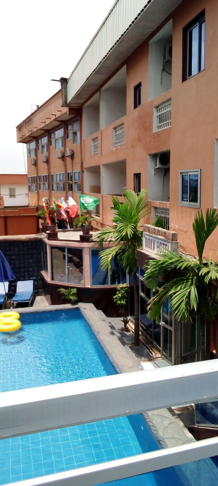Hôtel Bien Situé Et Sécurisé - Yaounde