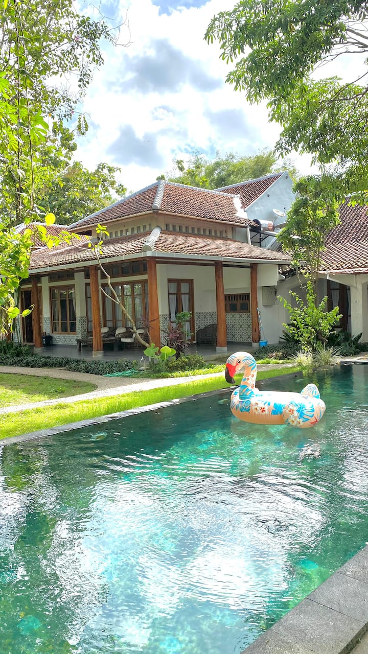 Sampai Villa Antapura 4 Room - Yogyakarta