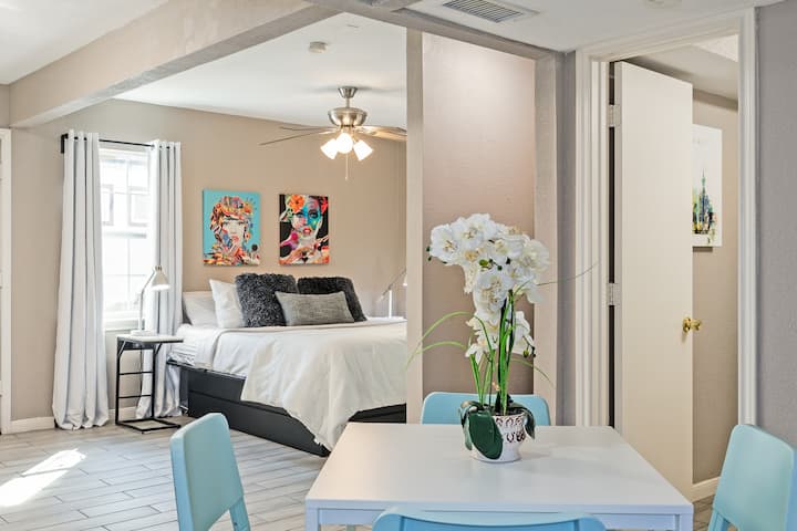 The Sable Flats 09 | Hermann Park, Medical Center - Minute Maid Park Houston