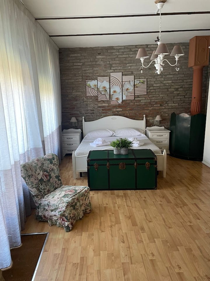 Family Room Con Giardino - Ferrara, Italia
