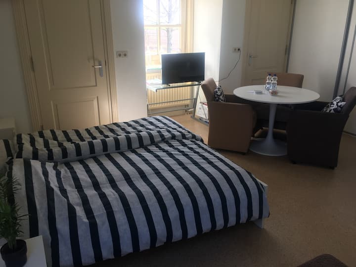 Zelfstandige Kamer&badkamer In B&b (3) - Alphen aan den Rijn
