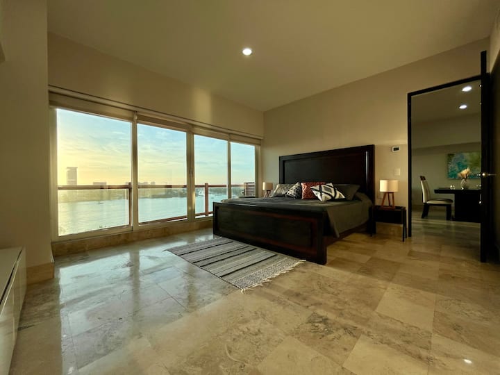 Incredible Ocean And Mountain View - Puerto Vallarta