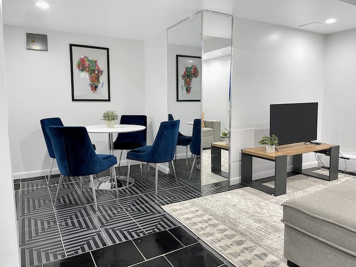 Spacious Waterfront 1bd ~ 20min To Nyc - Fordham, NY