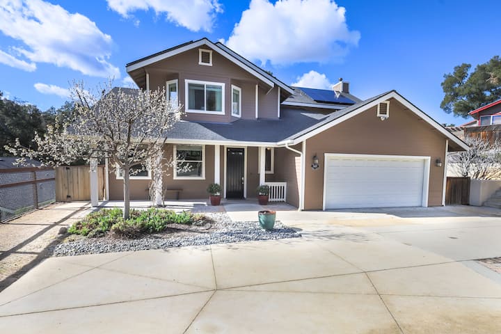 Colony Hill House-hot Tub-wi-fi-*free Night Promo* - Templeton, CA