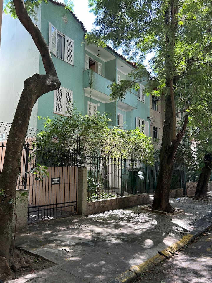 Apartamento Vintage No Leblon - Ipanema