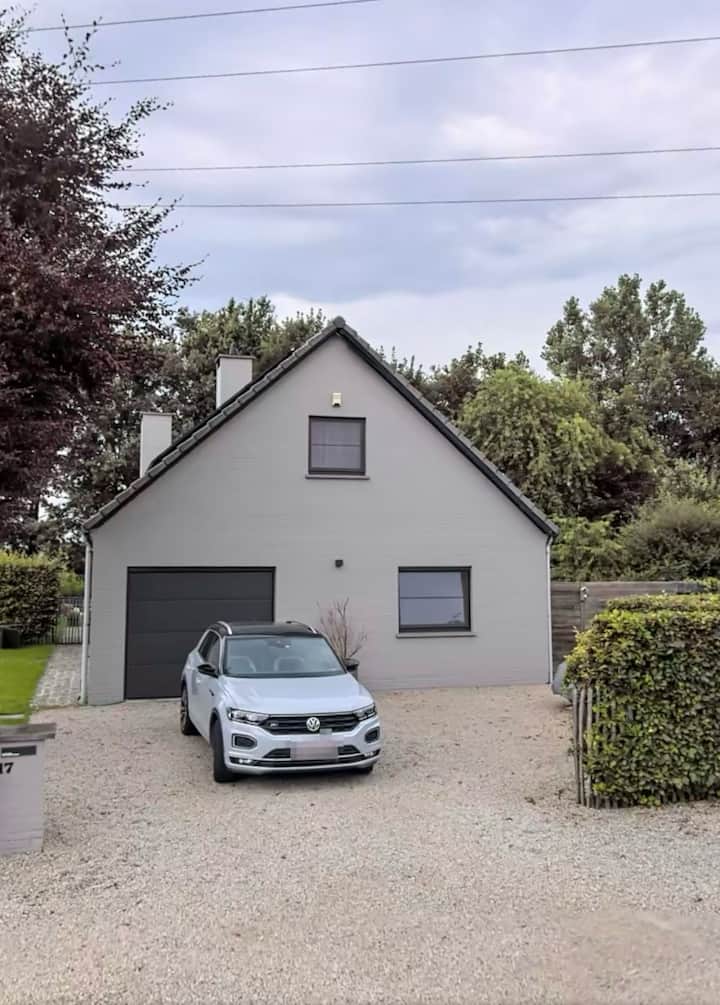 Villa In Grimbergen - Meise