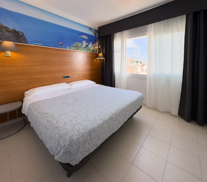 King Size Sin Balcón Hotel Maremagnum - Lloret de Mar