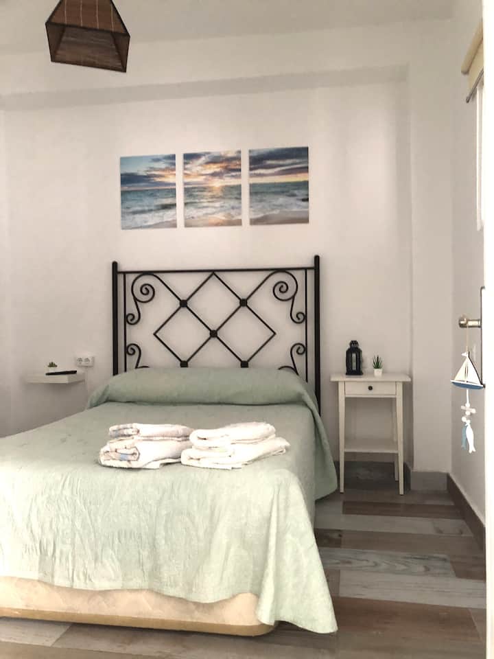 Céntrico Rota Beach - Rota