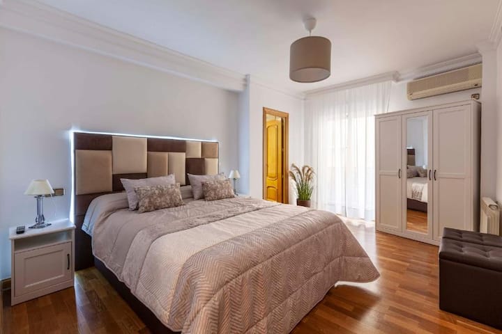 Nuevo Apartamento Mariana Pineda - 格拉納達