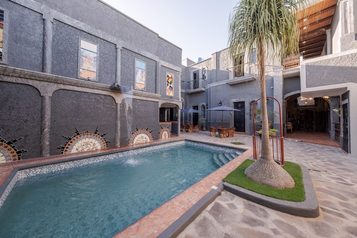 T103-1st Floor Loft W/ac & Swim Pool - Tlaquepaque
