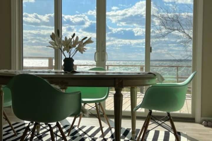 The Swan House - Newly Renovated Designer Home - Fire Island, NY