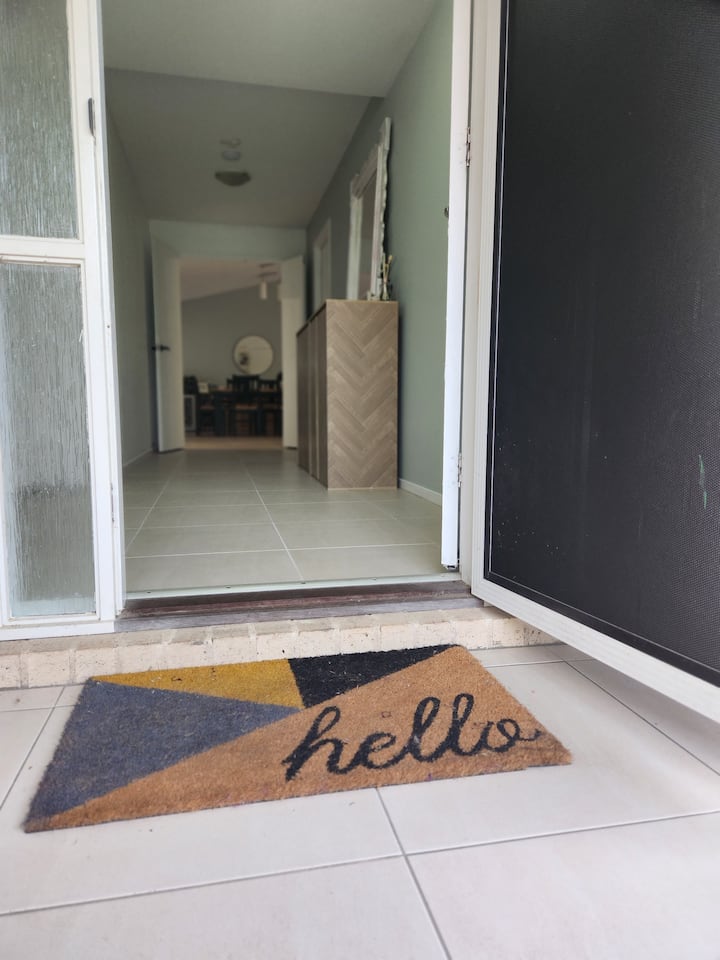 Blue Bell - Surrounded By Ocean, Wine & Country - Nowra