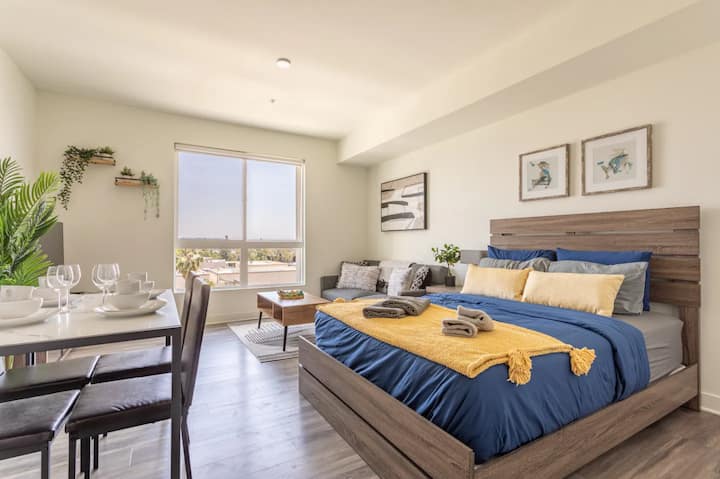 1 Queen Bed [Central Hollywood] Getaway Studio - Nichols Canyon - Los Angeles