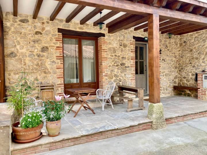 Apartamento En Zona Tranquila - Comillas