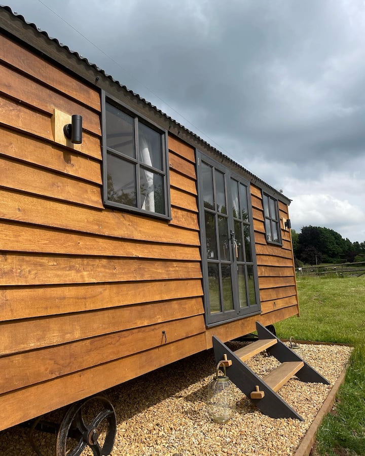 Winnies Hut - Chepstow