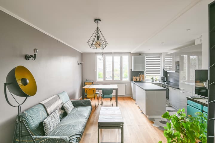 Gambetta Design 63 M2 - Paris