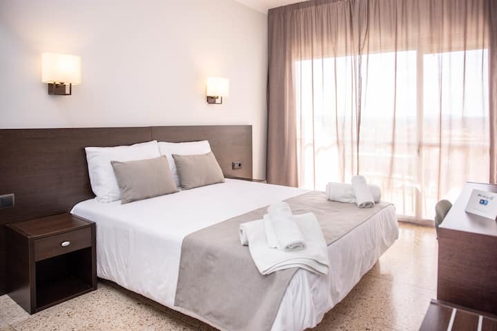 Doble Cama De Matrimonio (2 Adultos) - Torroella de Montgrí