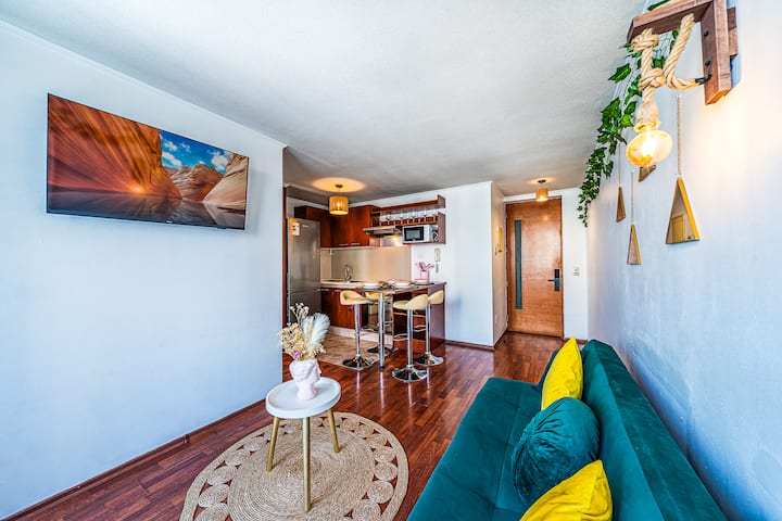 Chic Dowtown Santiago For 4 Pax - Independencia