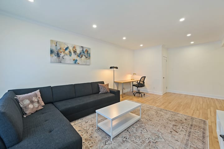 Alexis Nihon Familiale Au Coeur De Vsl - Dorval