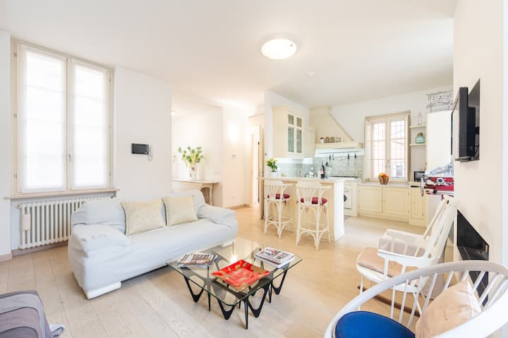 Teatro Regio Exclusive Apartment - Parma