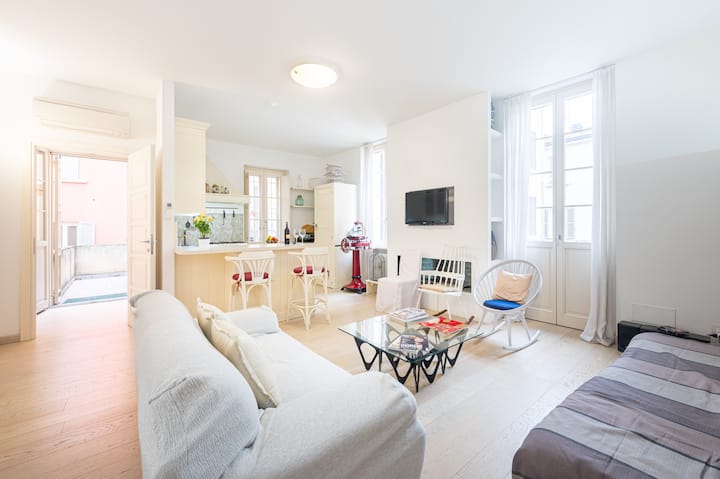 Teatro Regio Exclusive Apartment - Parma