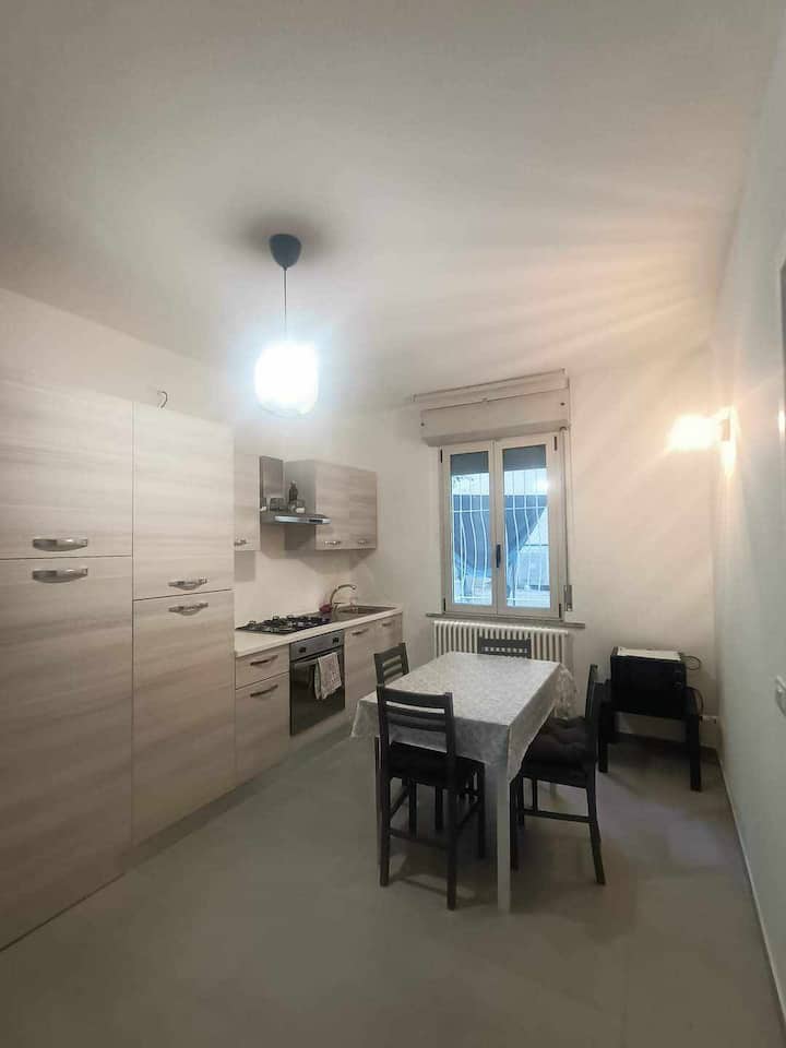 Bilocale Con 4/6 Posti Letto - Rimini