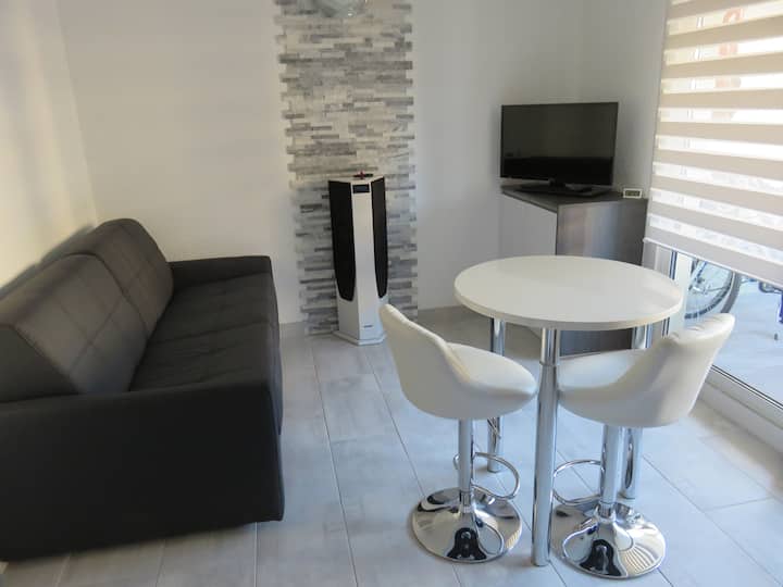 Appartement A 100 Mètre Du Village Naturiste - Agde