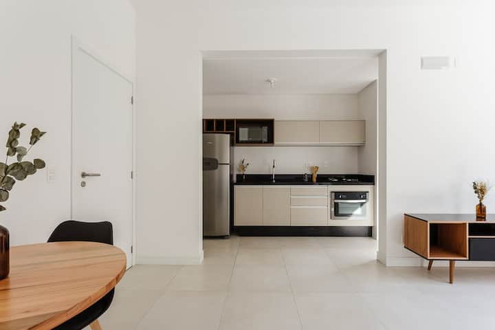 Apto 1 Quarto No Novo Centro Com Lazer - Florianópolis