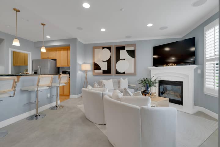 Convenient Sj W/ Pool And Hot Tub By Hello Hideout - Santa Clara, CA