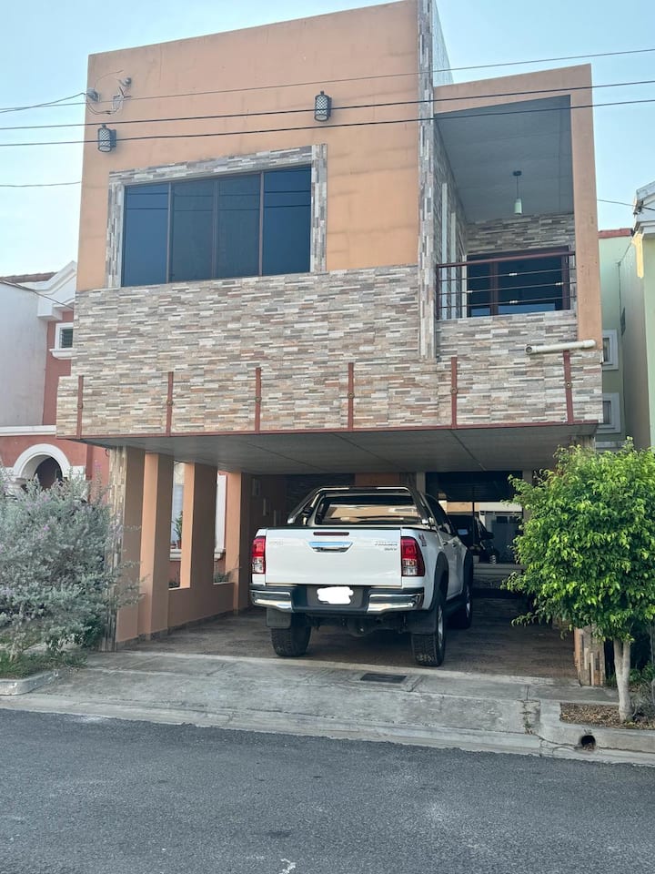 Tu Estancia - Santa Ana