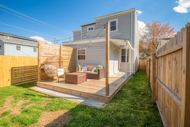 Cozy 3br & 1.5ba Home | Private Fenced Yard - 리치먼드