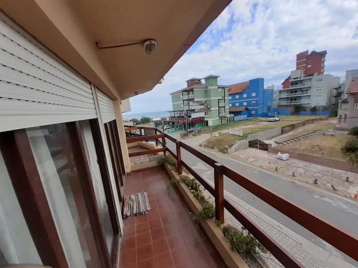 Comodo Apartamento Cerca Del Mar - Villa Gesell