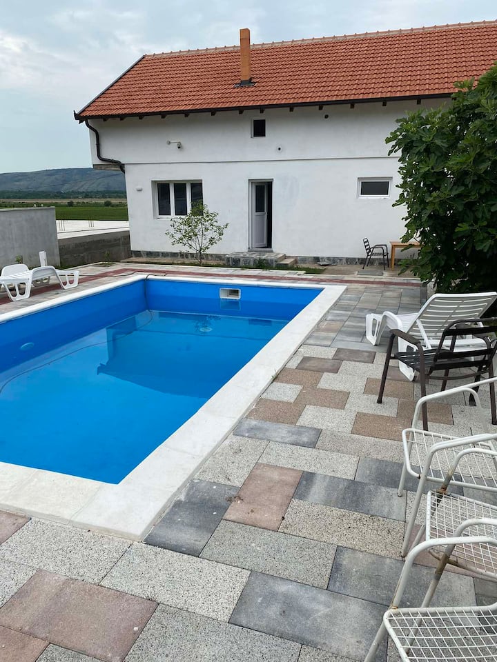 Super Cozy House With Pool - Mostar