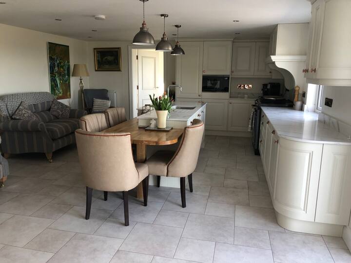 Hillcrest Farm Annexe  (Nitb Registered) - Castlerock