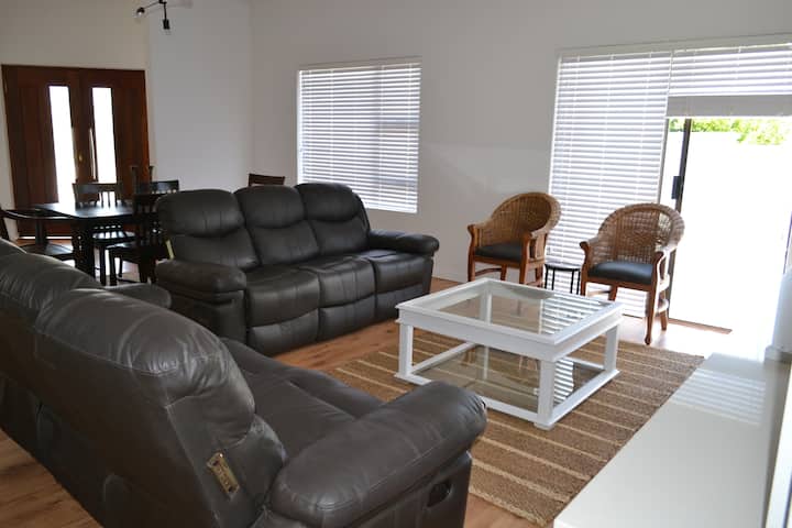 Kiaat Suite 12 - Klerksdorp