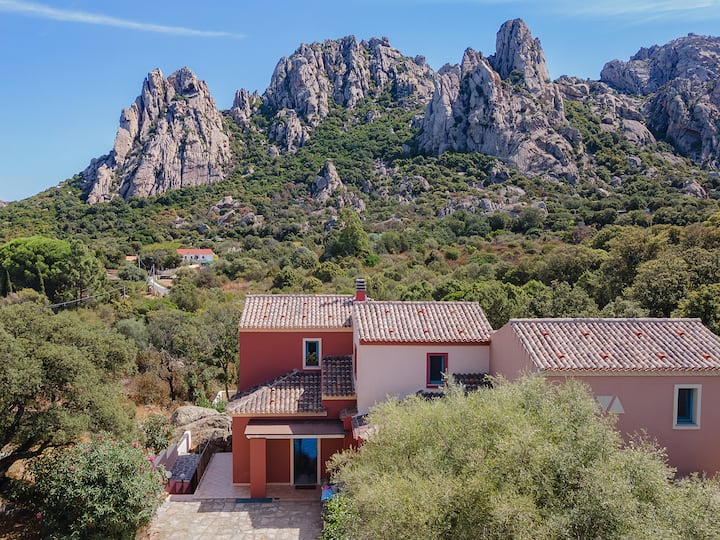 San Pantaleo - "La Casetta Rossa" - Arzachena