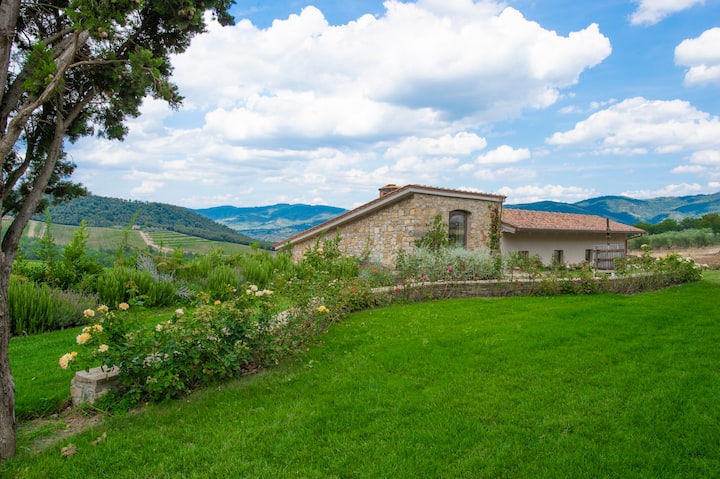 Villa Le Scuderie - Radda in Chianti