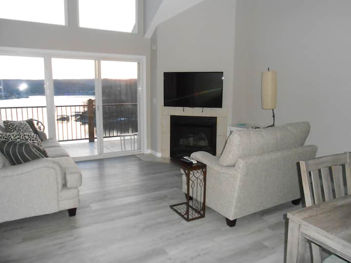 View For Miles - Camdenton, MO