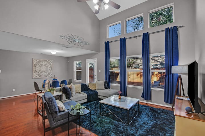 Luxury 4br Frisco Escape: Pets Ok, King Bed - Frisco, TX