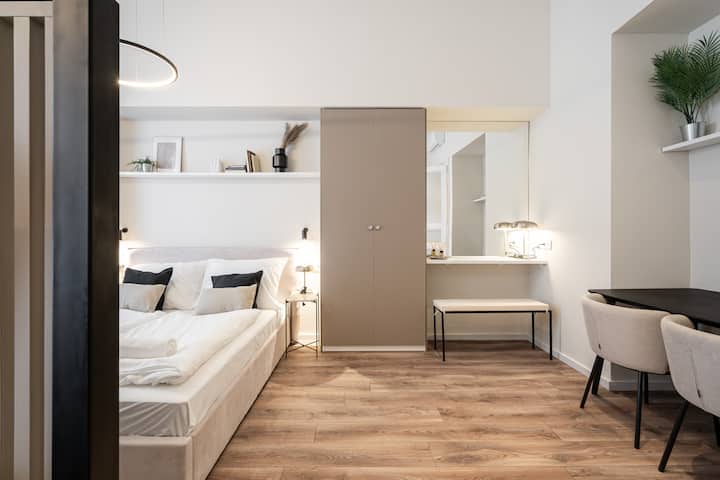 D54 Deluxe Apartment For 4 - Budapest