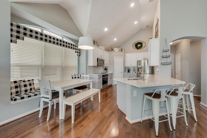 Home By The Harbor | Play Room & Family Room - Rockwall, TX