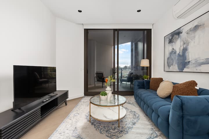 Modern & Stylish 1br Apt W Balcony, Wifi & Parking - Ivanhoe