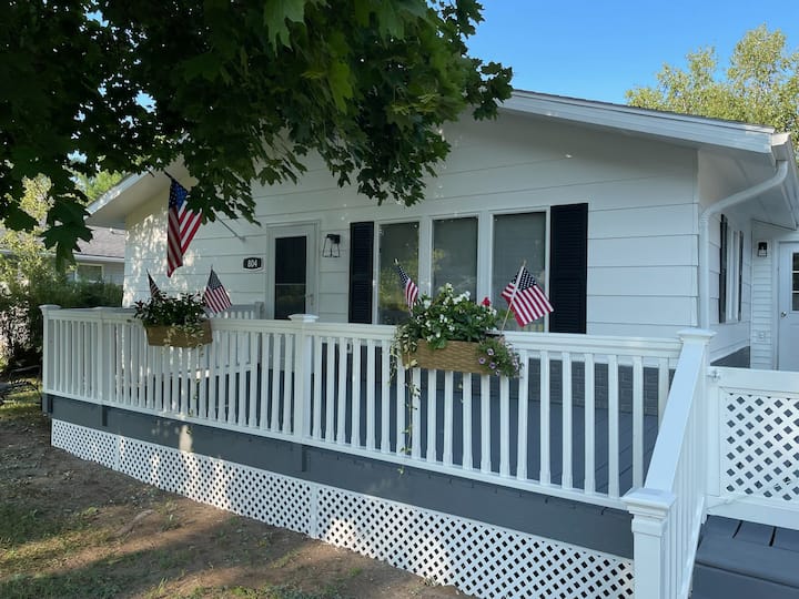 Charming Family Friendly House! - Harbor Springs, MI