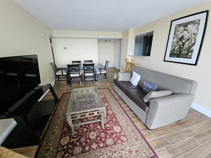 Convenient 4 Bedrooms Condo - Hyattsville