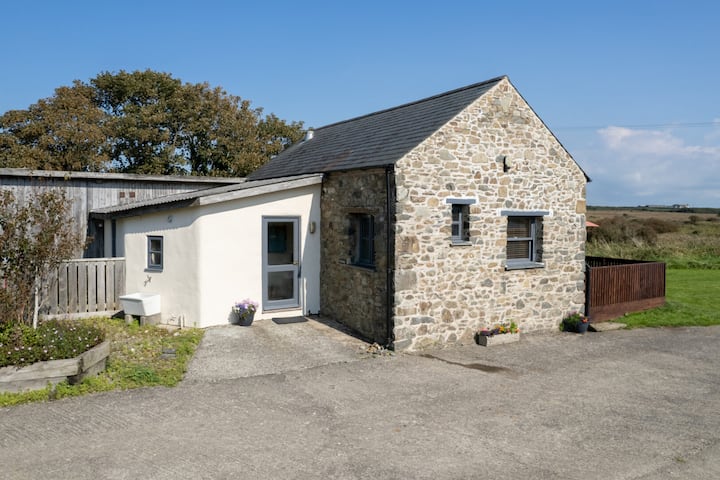 An Oasis Of Calm And Tranquillity - Solva