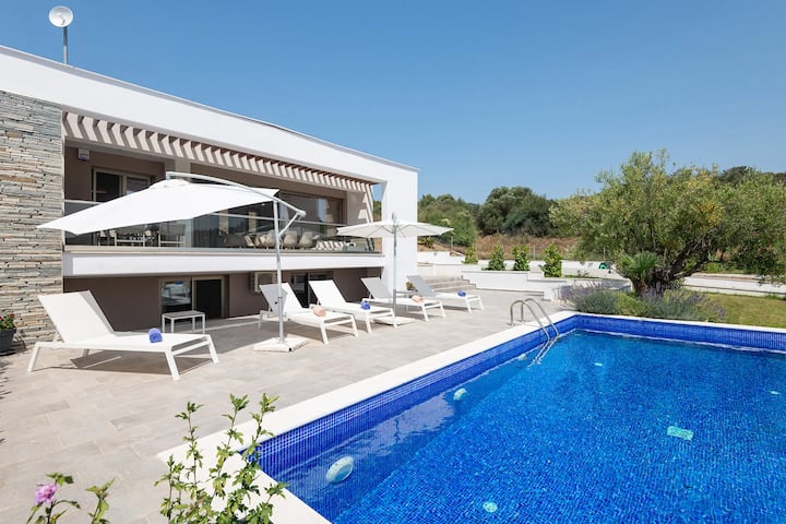 Bh986 - R - Villa Chalkidiki - 