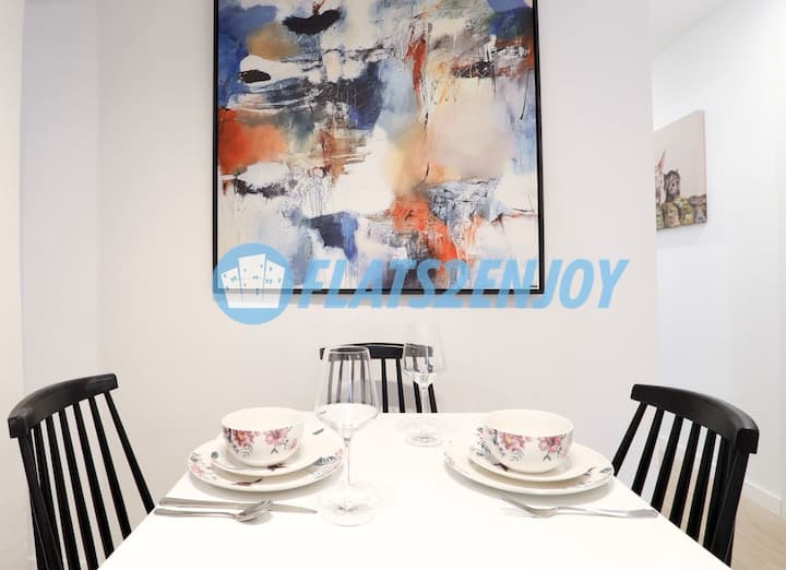 No Vacacional, Si Corta Estancia - Valencia