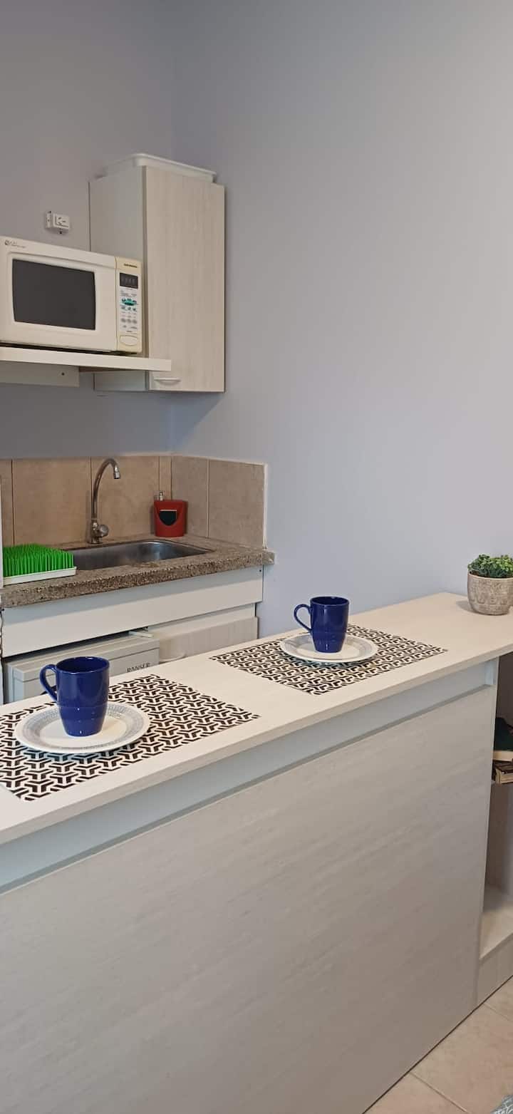 Moderno Depto. En Pleno Centro - Resistencia